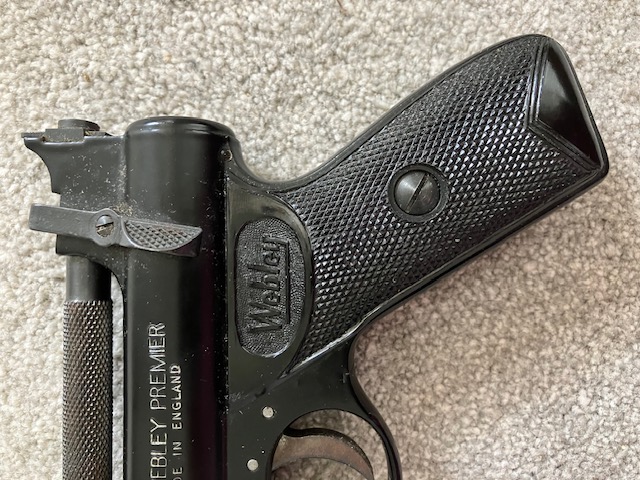 Webley Premier .22 Air Pistol. - MK Guns