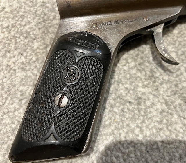 Frank Clarke The Briton MK1 .177 Air Pistol. - MK Guns