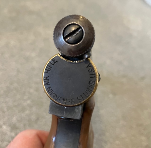 Benjamin Franklin 132 Air Pistol. - MK Guns