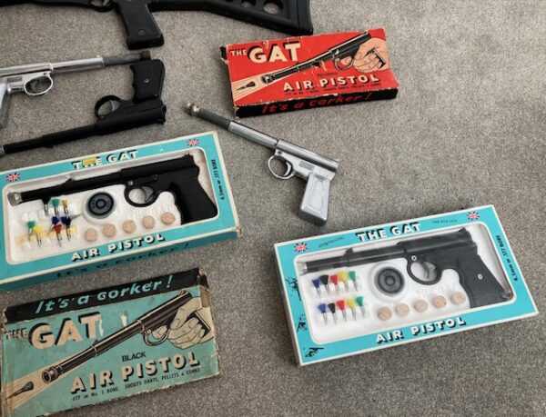 T.J. Harrington & Sons - A Tale of Two Gats. - MK Guns