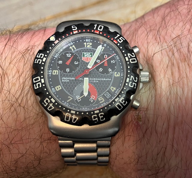 Tag Heuer Formula 1 CA1211-1 Men's Watch. - MK Guns